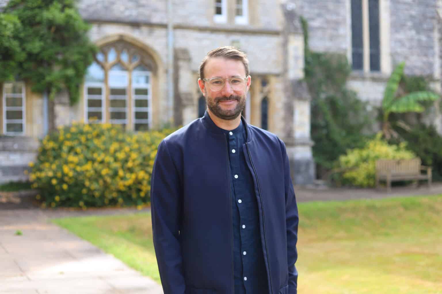 Our People - Andy Roberts - University of Chichester