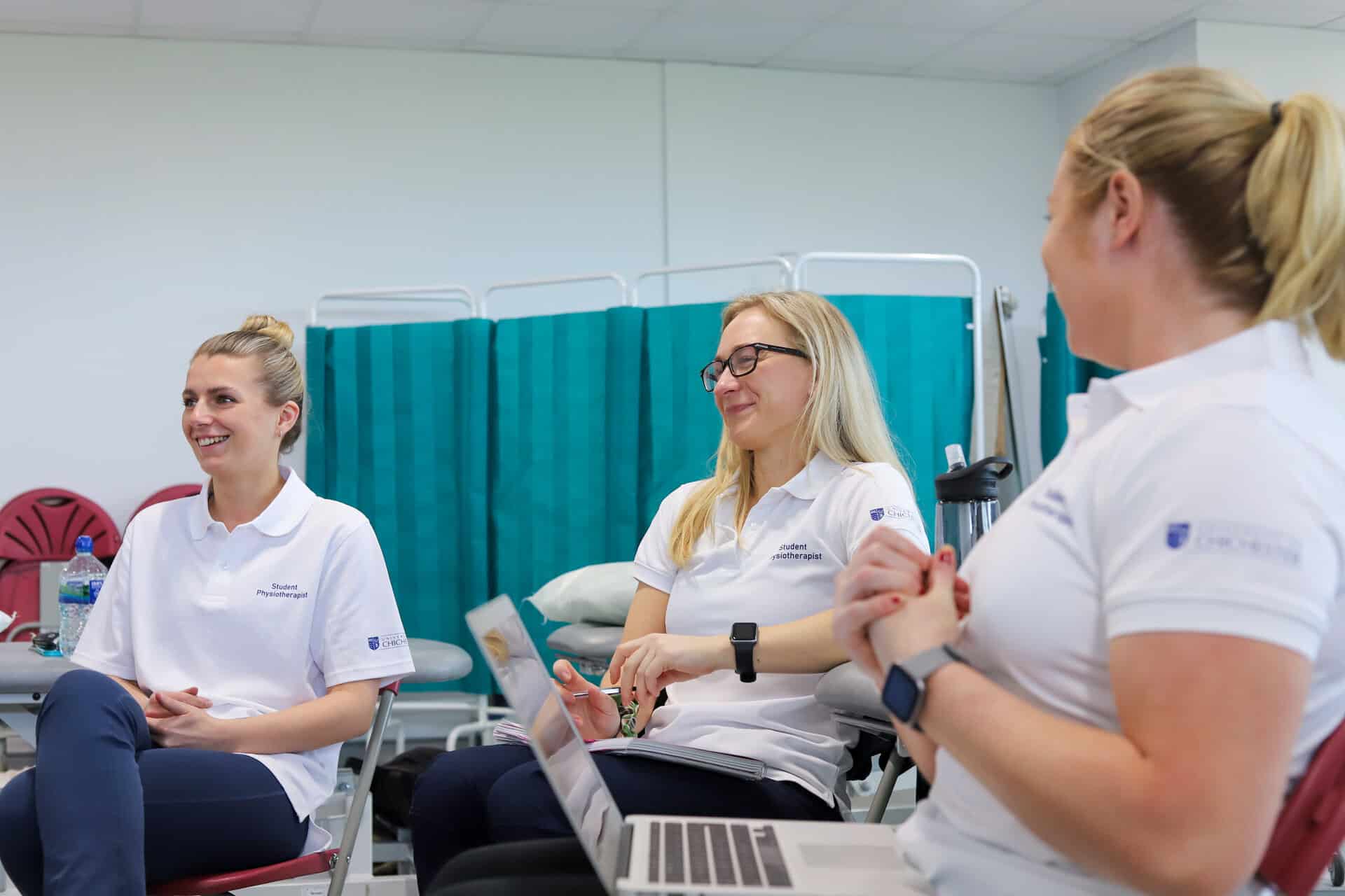 Chichester physiotherapy students join pioneering Time For Dementia ...